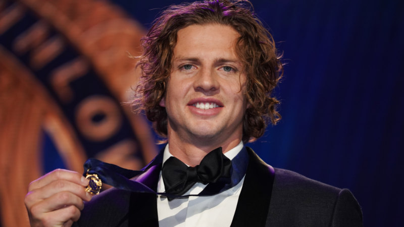 Brownlow Medal 2019: Bit surreal': Fremantle Docker Nat Fyfe wins ...