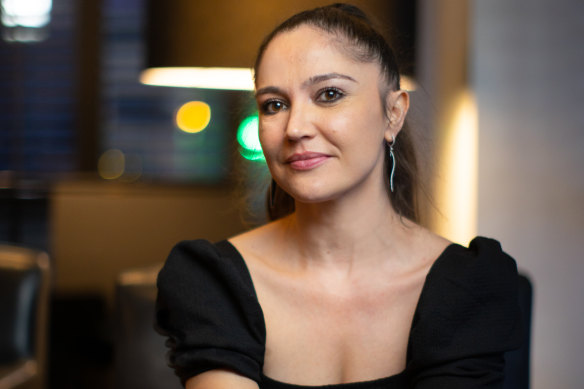 Post-natal bonding between a mother and baby: Ariane Beeston on when to ...