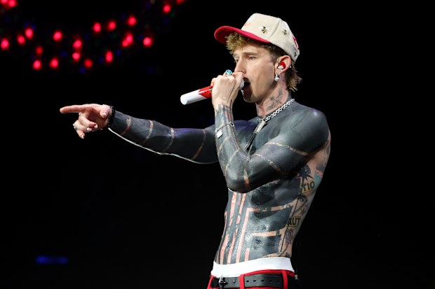 Machine Gun Kelly, MGK, opens up about blackout tattoo process and how ...