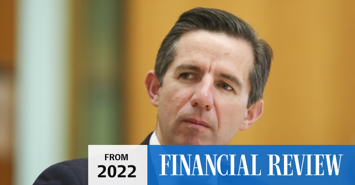 Australia’s jobs growth boosts budget bottom line