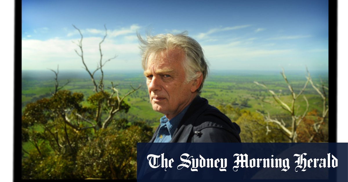 Musician Broderick Smith has died