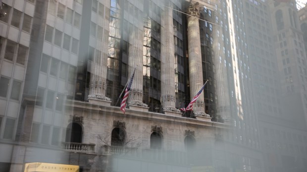 Goldman Sachs eyes Australian banking licence as it steps up lending to ...