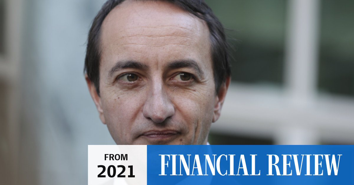 Dave Sharma wrangles Wikipedia