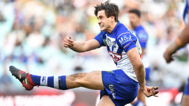 Birthday boy Lewis makes a name for himself in Bulldogs victory