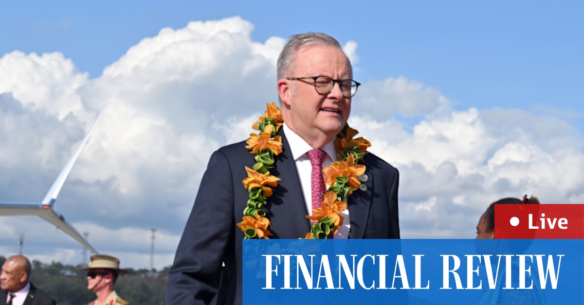 Kayla simmons onlyfans nudes wren boasts a petite and slim