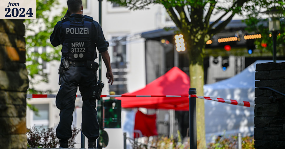 Germany stabbings: Police arrest suspect over attack that left three dead