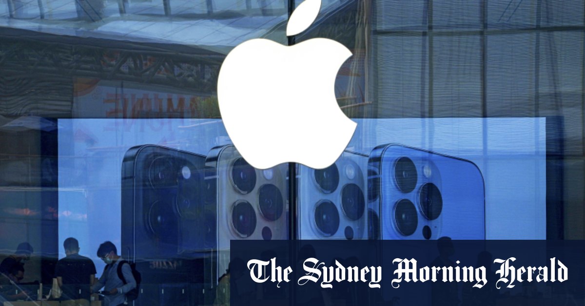 A Genius Bar bar the genius? Apple staff mull next move after voting ...