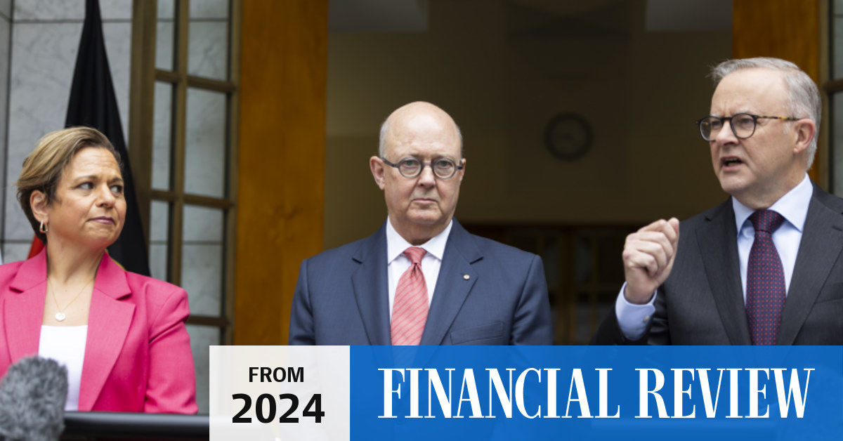 Kim Williams as ABC chairman: former News Corp CEO and Gough Whitlam ...