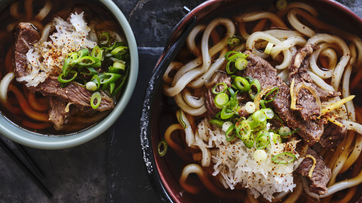 how to make beef udon noodle soup