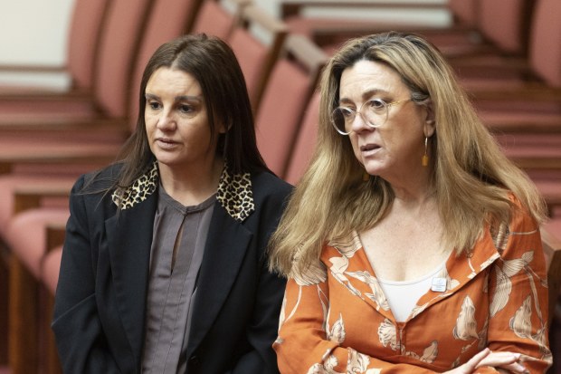 Greens to decide $10b housing fund after Lambie indicates support