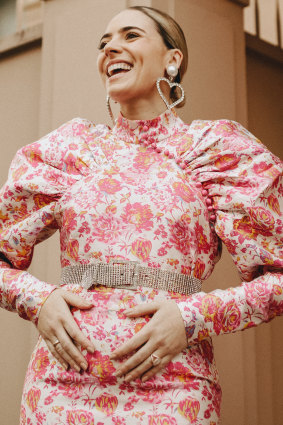 Deb Symond O'Neil keeps mum about baby’s gender