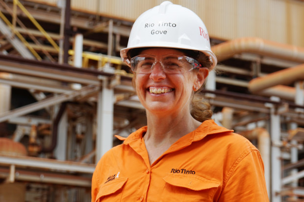 Women get nine-year management head start in mining sector