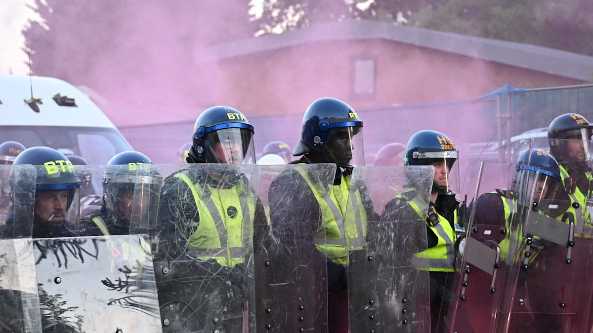 Henry Nowak protests: Cops hurt in riot as far-right activists accused ...