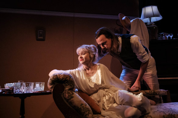 Theatre review: The Woman and the Car by Mark Langham