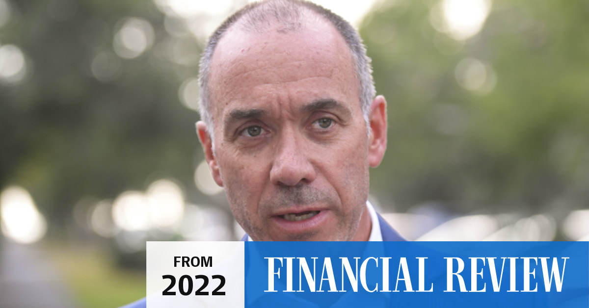 Former NAB, Essendon CEO Andrew Thorburn to quit all board jobs, takes ...