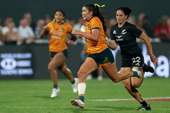 All-conquering Aussie women beat Kiwis for another sevens crown