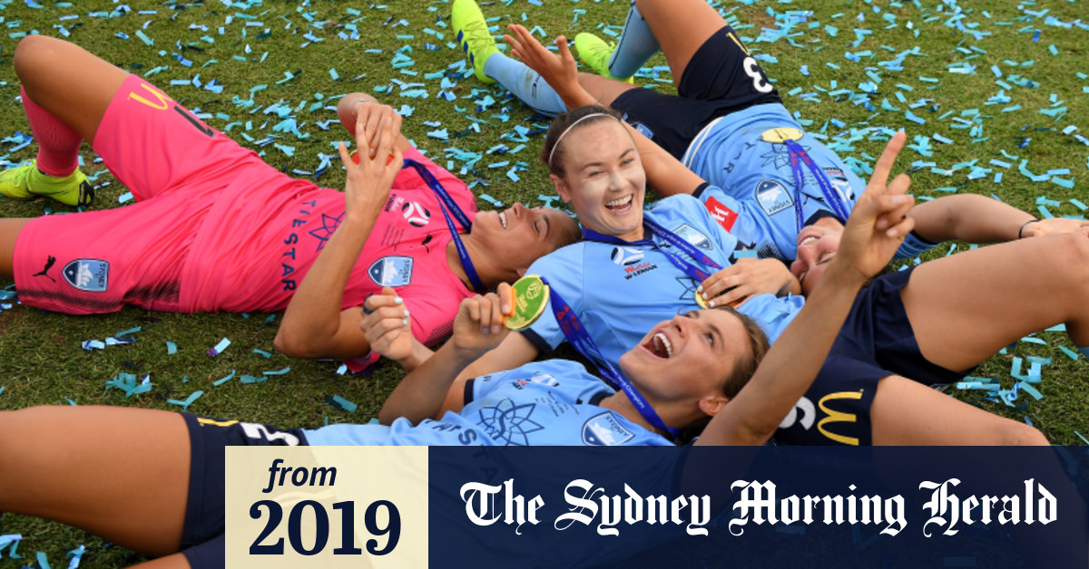 Glory coach bemoans state of pitch for W-League grand final