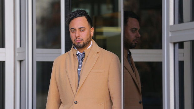 Craig Kelly aide Frank Zumbo bailed while he fights indecent assault ...