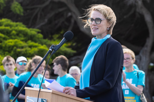 Bragg humbled: Lib senator’s Zoe Daniel bullying questions come to nought
