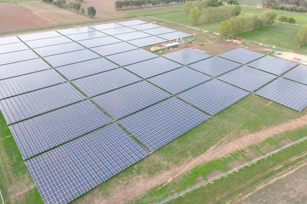 Solar farms kick off hydrogen-lithium battery trial