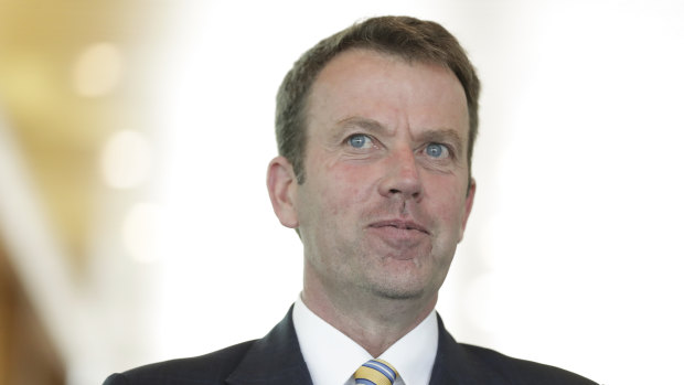 Dan Tehan moves to expand Australia's education ties with India and ...