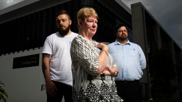 NSW poker machine venues urged to place gambling marshals