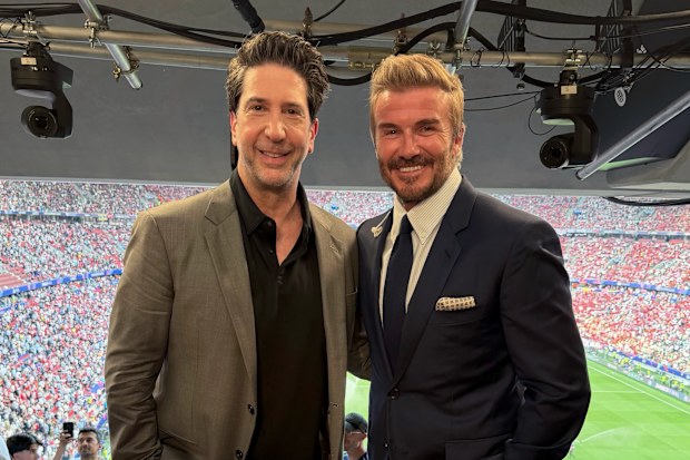 UEFA Champions League final: David Beckham watches with David Schwimmer ...