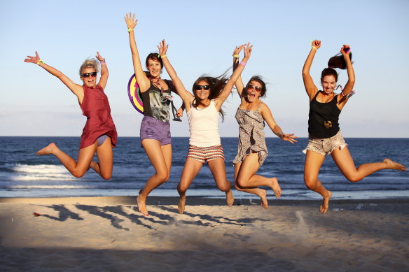 ‘It has started off fantastically’: Qld Schoolies given A-plus for ...