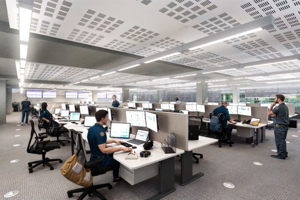 Queensland expands COVID-era emergency call centre
