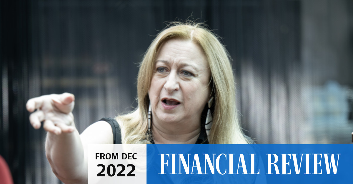 Conductor Simone Young on hanging out with Cate Blanchett, doing Wordl ...