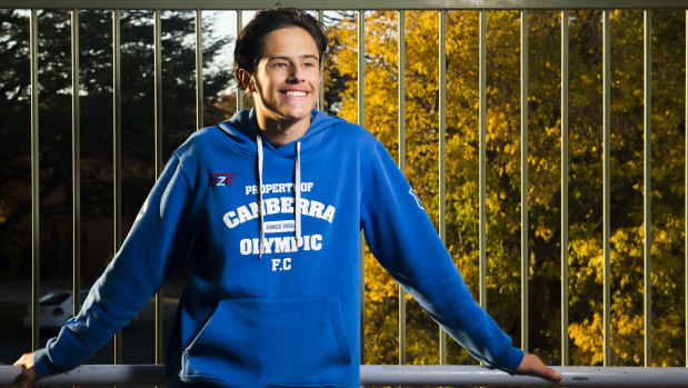 Canberra Olympic star Nick Faust signs with Central Coast Mariners