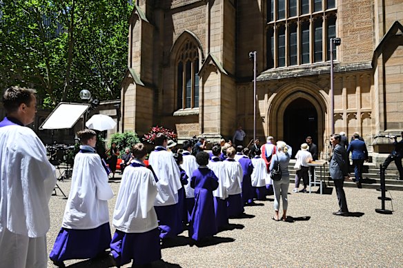 John Laws state funeral live updates: Australian radio broadcaster to ...
