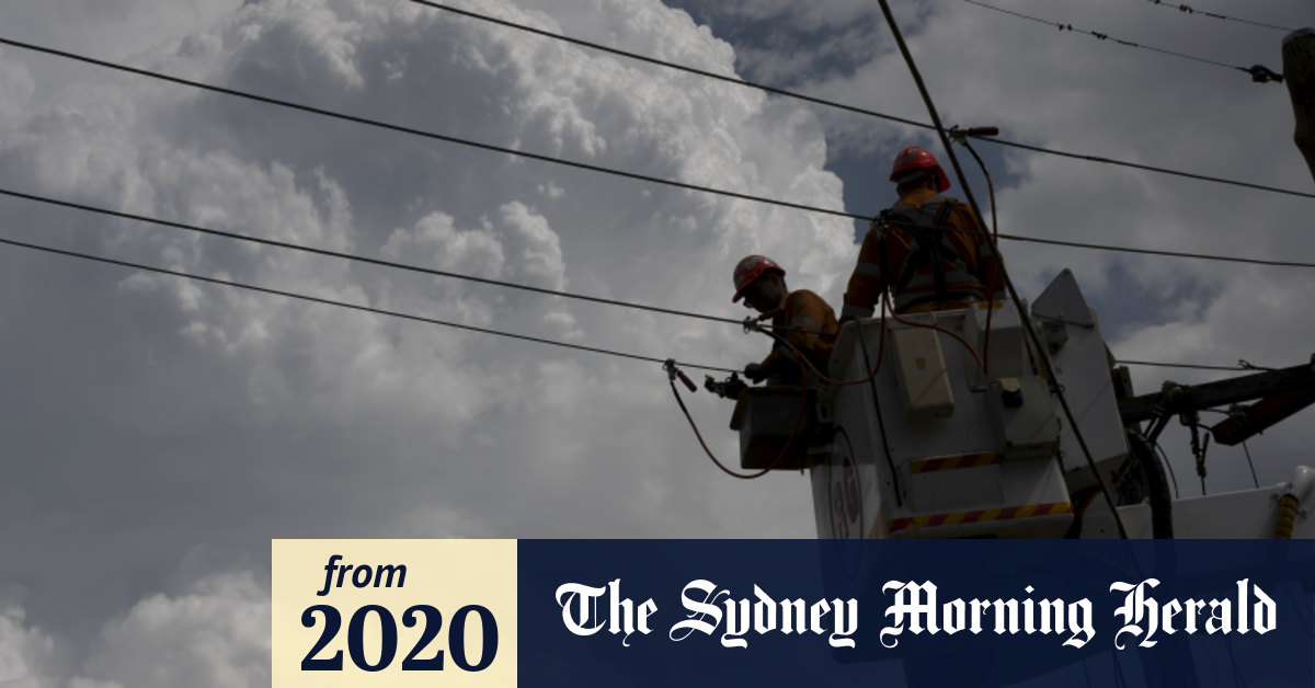 Ausgrid provides homes affected by power outages with generators after ...