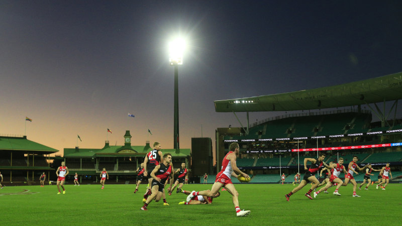 Swans want 10,000 at SCG in round five