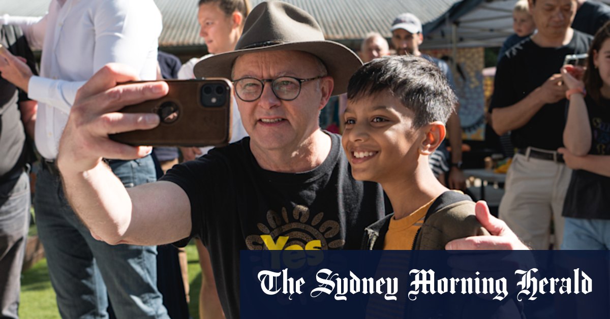 The Voice referendum: Yes vote clings to hope as voting continues ...