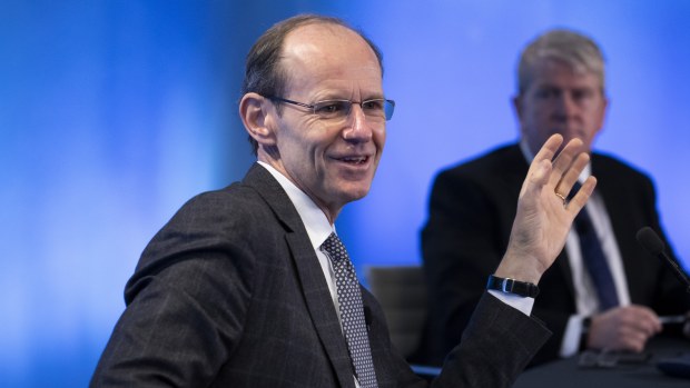 ANZ profit rises despite flat home loans