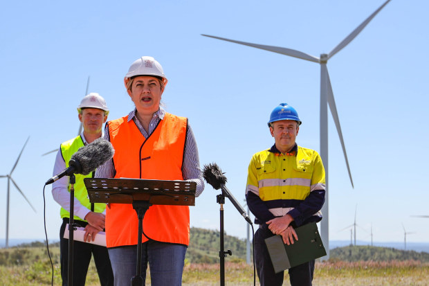 Queensland Premier Annastacia Palaszczuk commits $5b to build ...