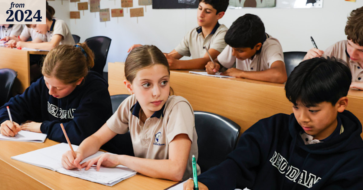 NSW top-performing schools limiting laptops, screens in class