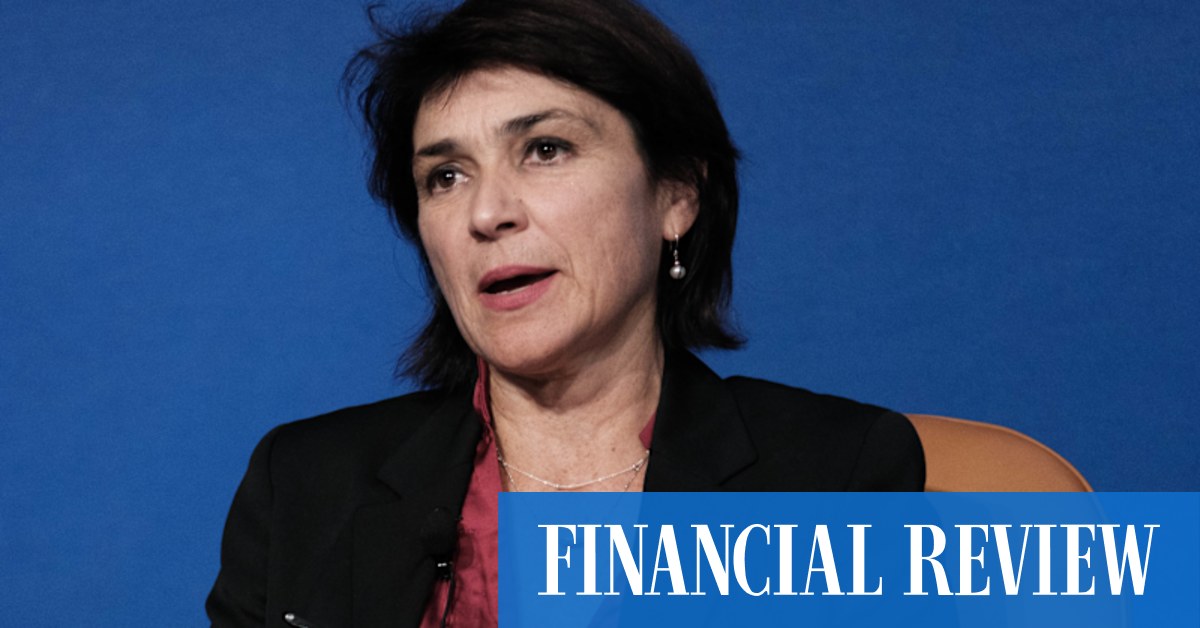 Asian angel 5483 sex her physique features a stunning