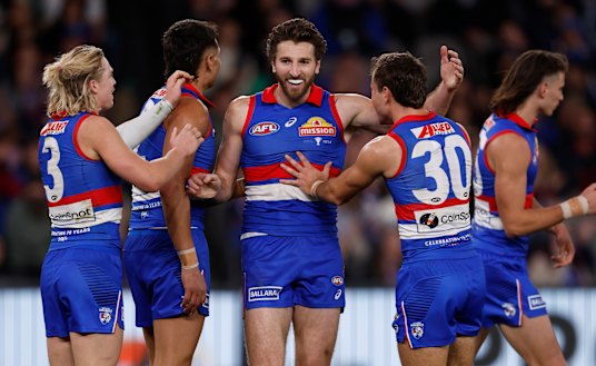 AFL 2024: Marcus Bontempelli on the verge of elusive Brownlow honour