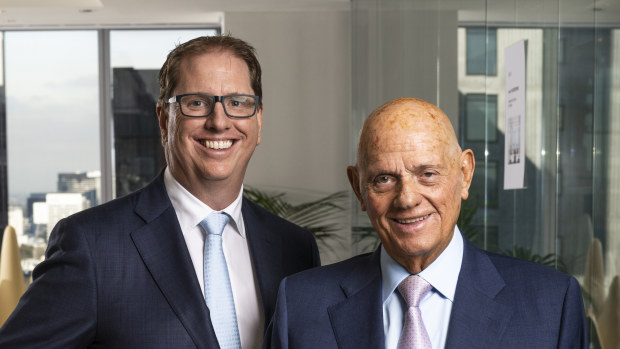 Australia COVID: Malls should deny entry to the unvaccinated, says Lew