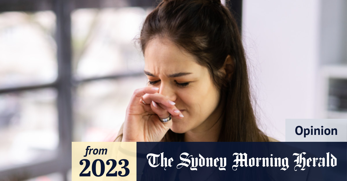 How to deal with a co-worker with body odour