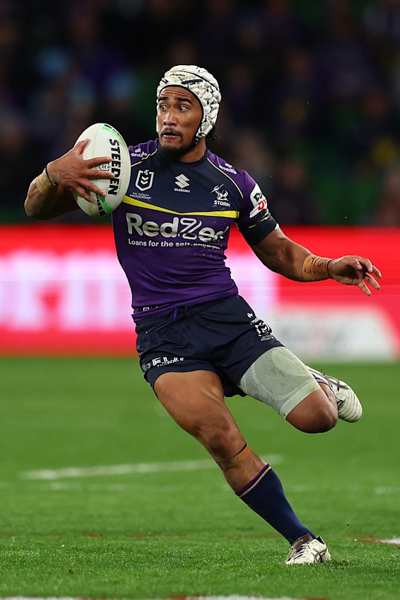 Faalogo steers Storm to crucial win over scratchy Roosters