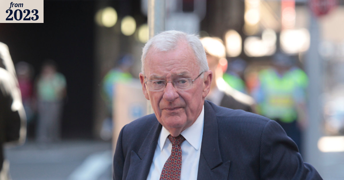 Bill Hayden: Former governor-general dies aged 90