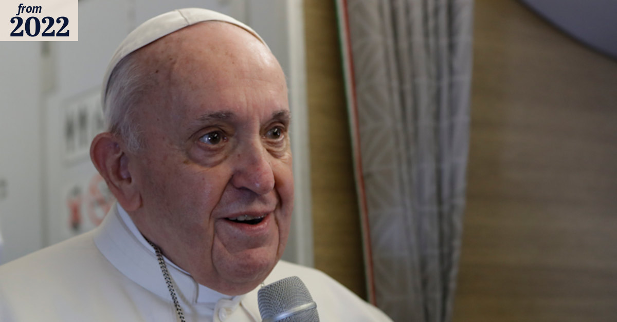 Pope gives fathers working at Vatican three-day paternity leave
