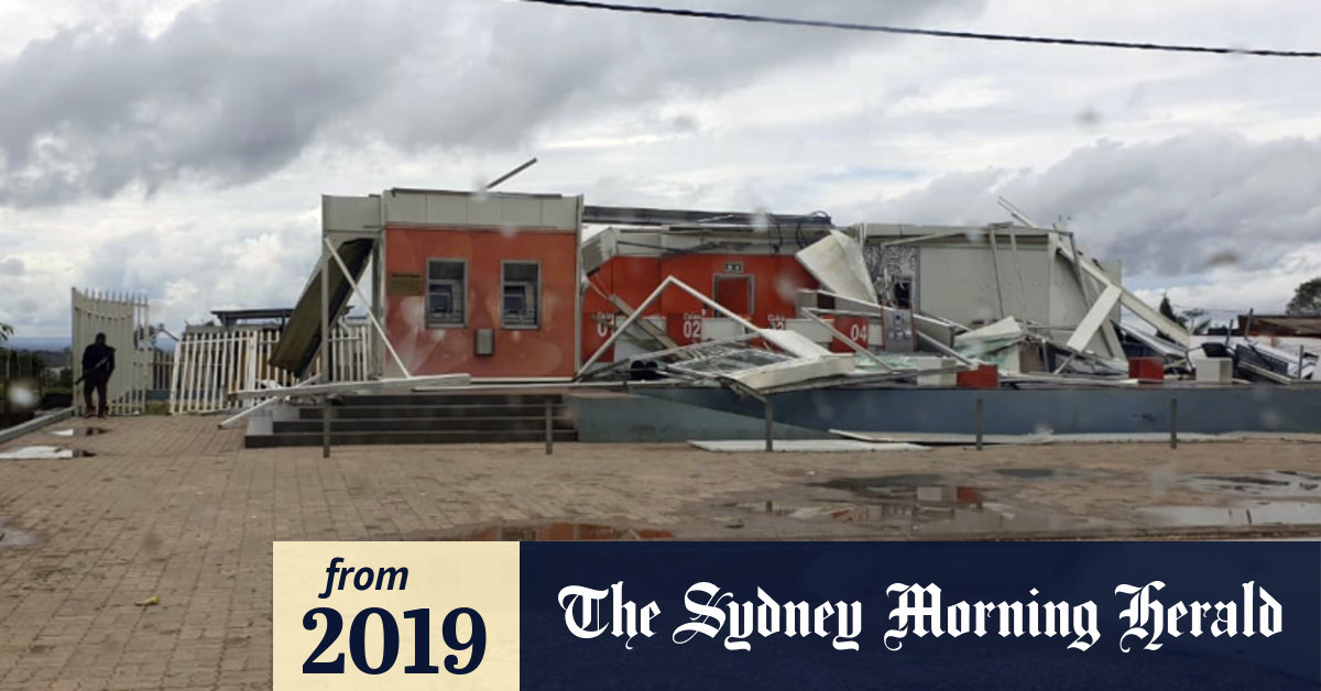 Heavy rains lash Mozambique after Cyclone Kenneth turns fatal