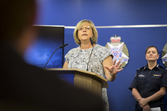 Coronavirus Australia: Great Ocean roadblocks ruled out but cops to ...