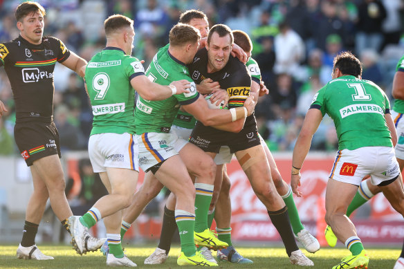 Penrith’s shock loss tips title race on its head as Storm clinch minor ...