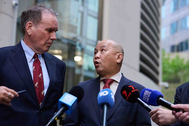 Singtel’s ‘remote control’ strategy has failed Optus, say former executives