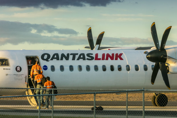 QantasLink strike: Fly in, fly out pilots set to stop work creating ...